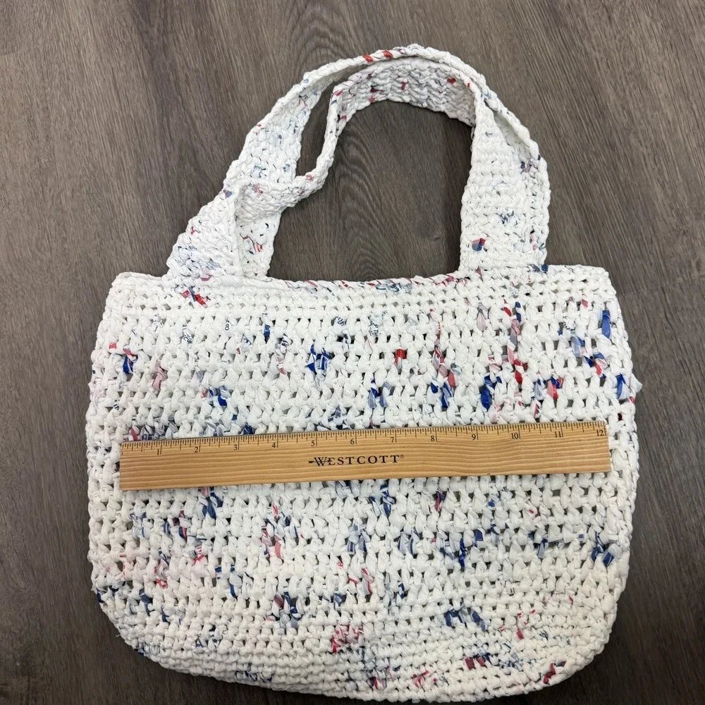 The Unbranded Brand | Bags | Hand Crocheted Recycled Plastic Tote Bag ...